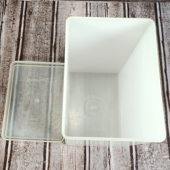 Tupperware | Kitchen | Vintage Tupperware Ice Cream Freezer Storage ...